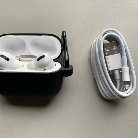 Headphones | Apple Airpods Pro A284 Wireless Earbuds | Poshmark